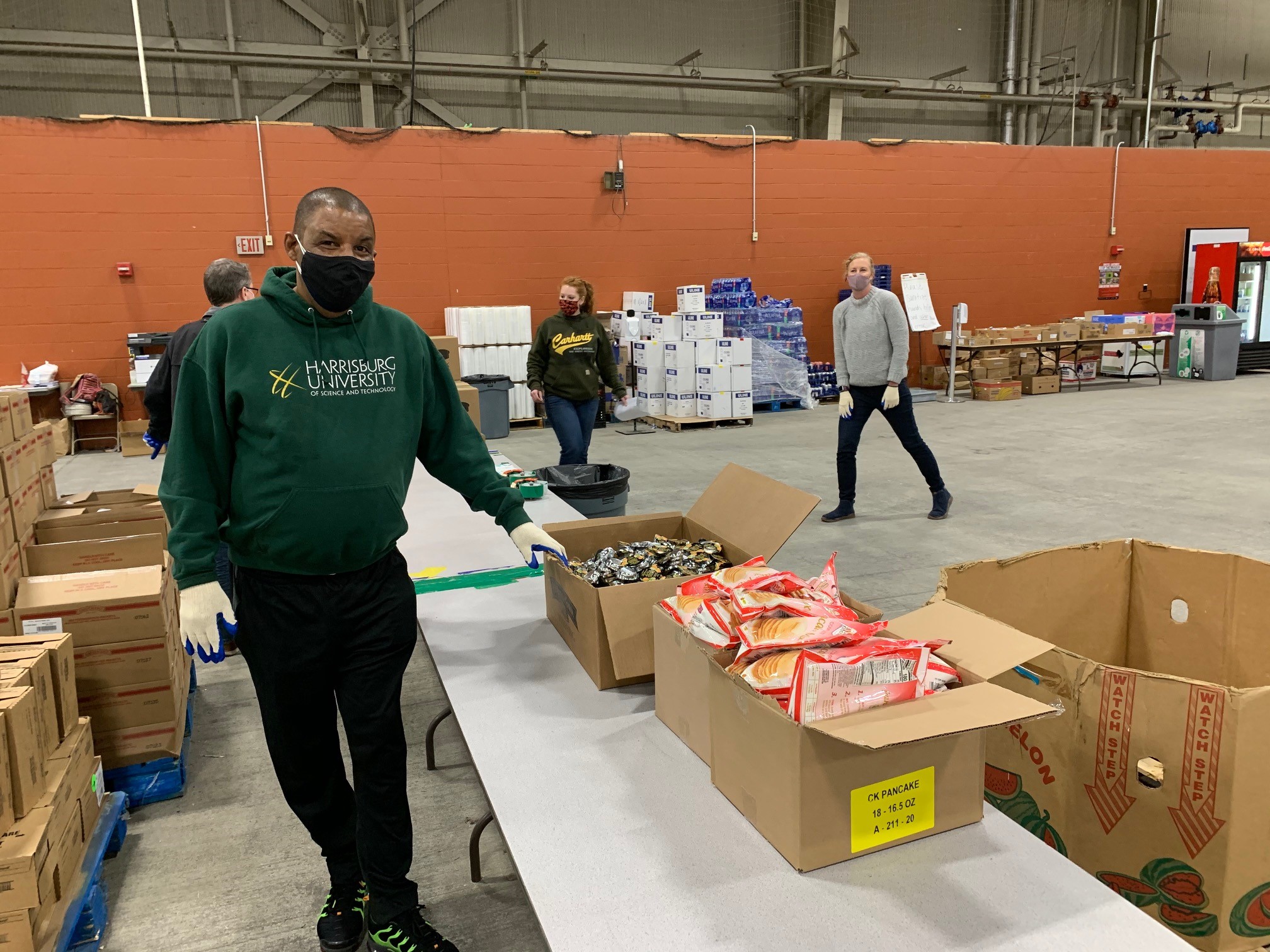 HU volunteers help food bank feed less fortunate - Harrisburg University