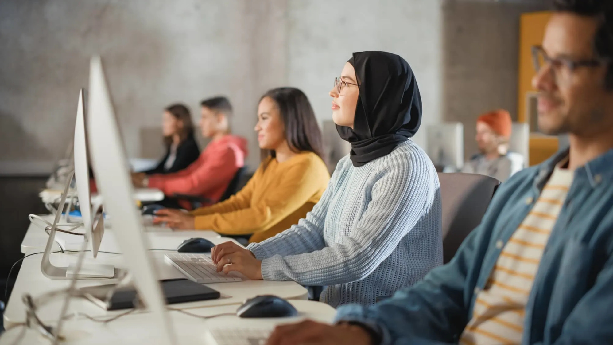 HU instructor attends identity inclusion computer science education ...