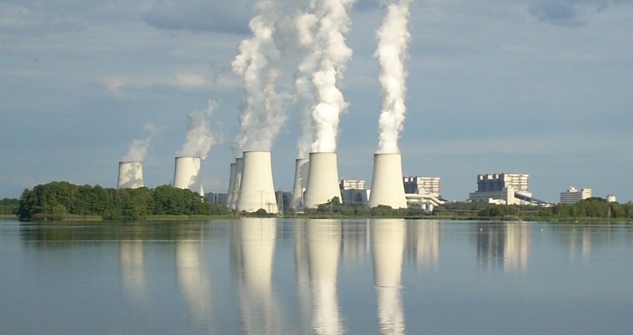 Professor discusses growth of fossil fuel infrastructure - Harrisburg ...